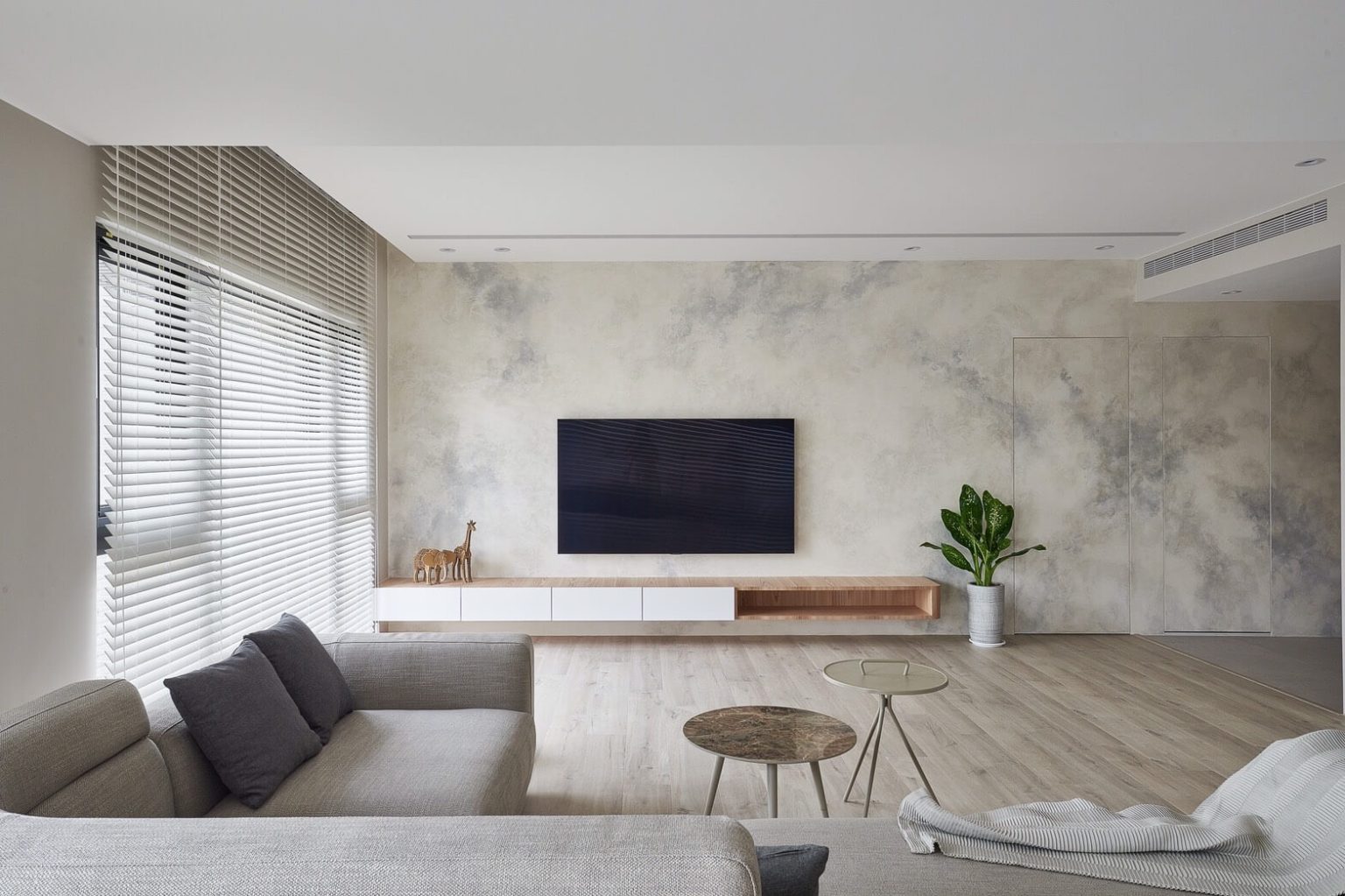 Render for Colour and Texture – Network Render & Paint